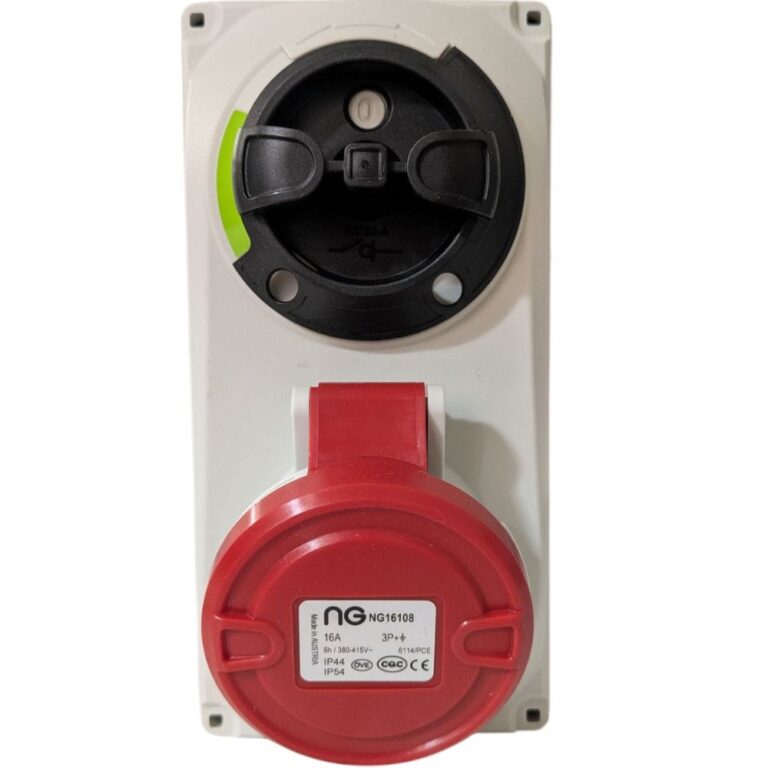 Niglon 16108 16A 415V 4 Pin Interlocking Switched Socket