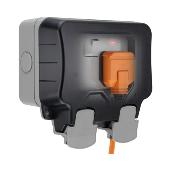 BG IP66 13A Weatherproof Outdoor Socket
